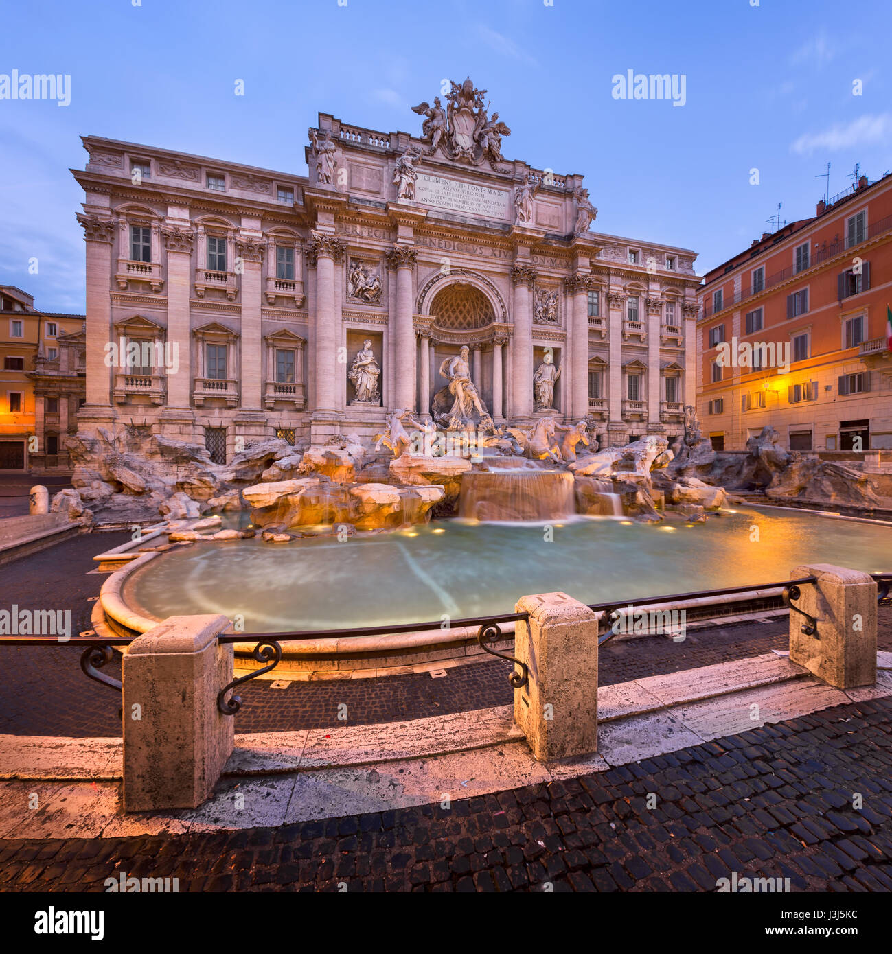 Famous architecture in ancient rome hi-res stock photography and images ...