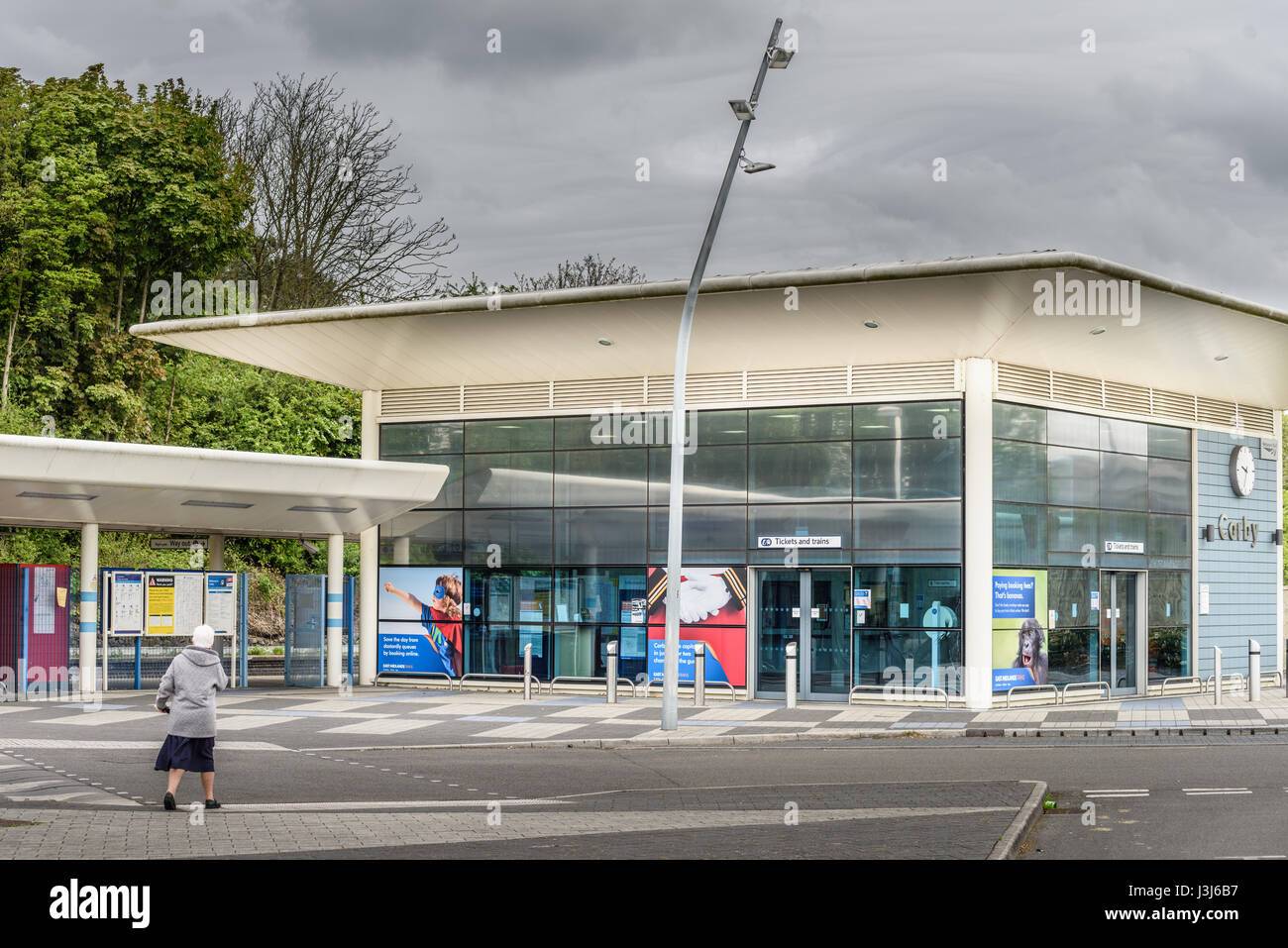 The railway station terminal building at Corby, England Stock Photo - Alamy