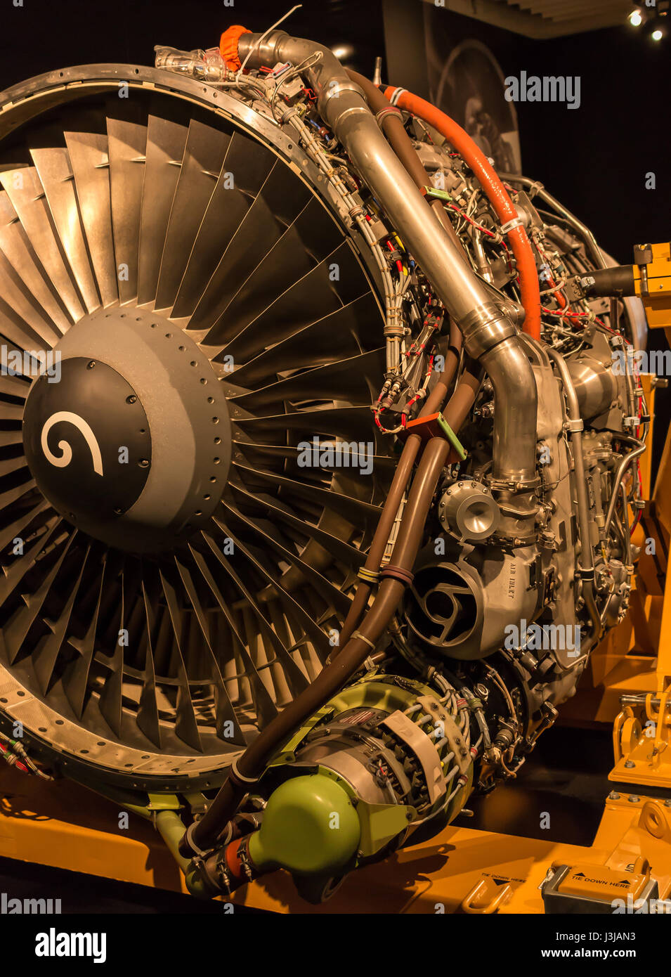 Large jet engine hi-res stock photography and images - Alamy