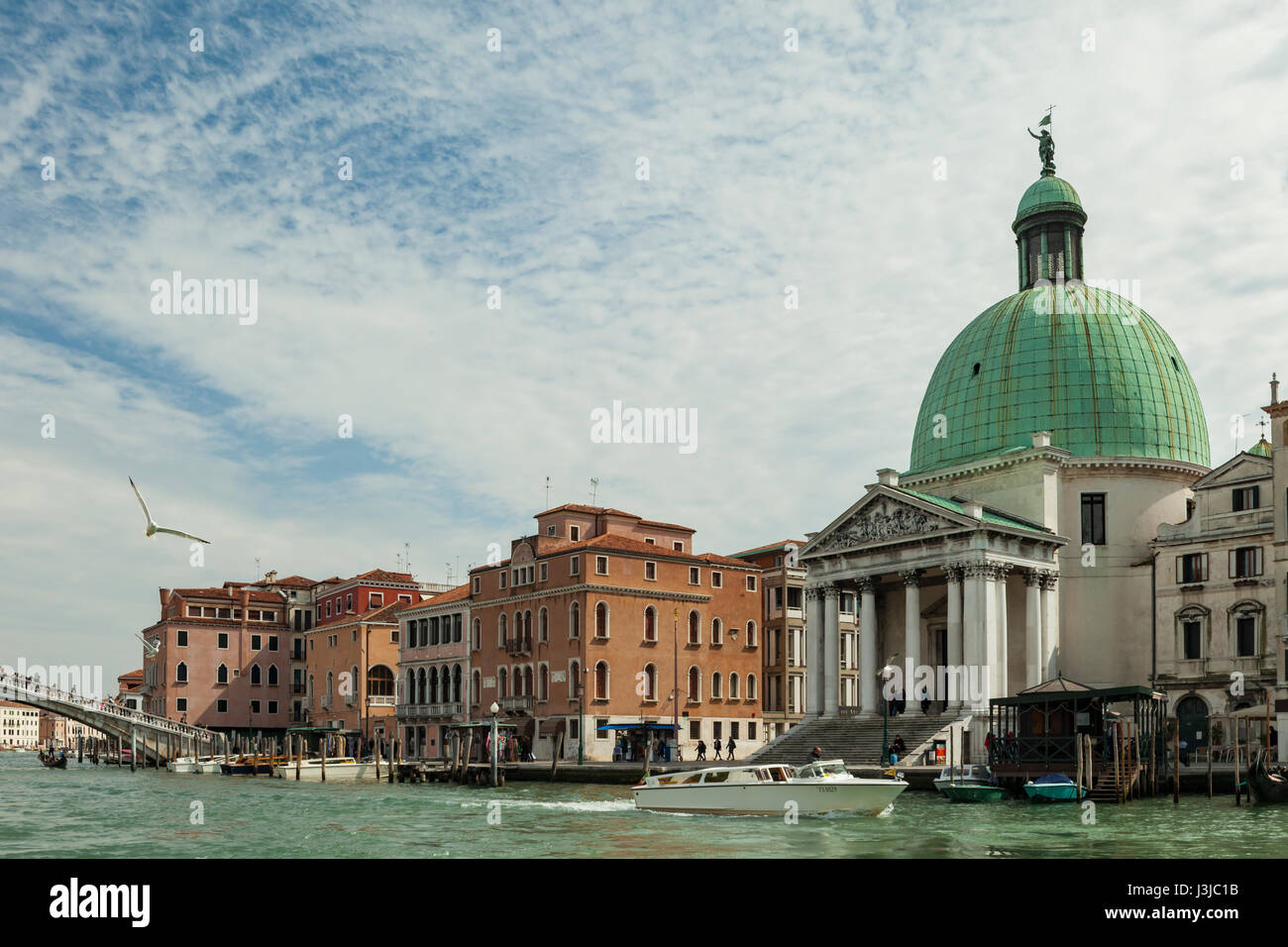 Spring day at Grand Canal in Venice Stock Photo - Alamy