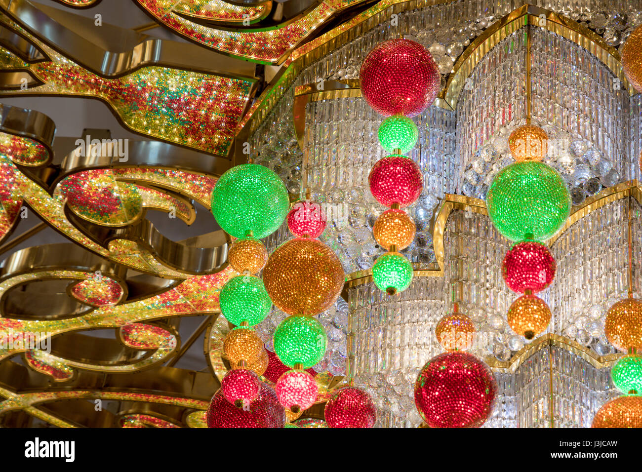 United Arab Emirates - Decorative lamp in Sheikh Zayed Mosque in Abu ...