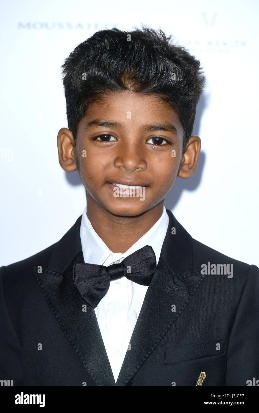 Sunny pawar hi-res stock photography and images - Alamy