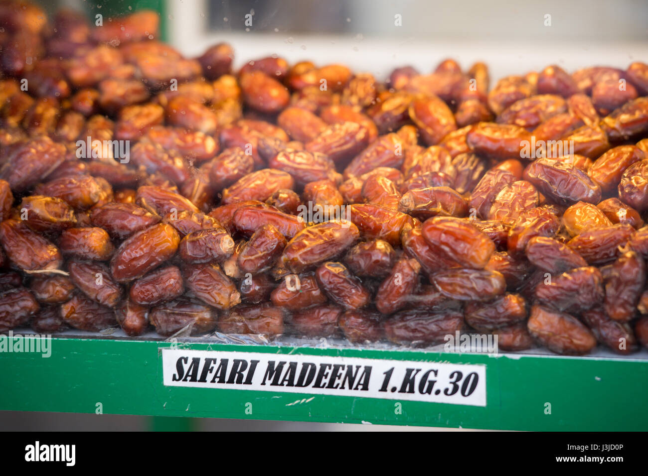 Sarafi madeena hi-res stock photography and images - Alamy