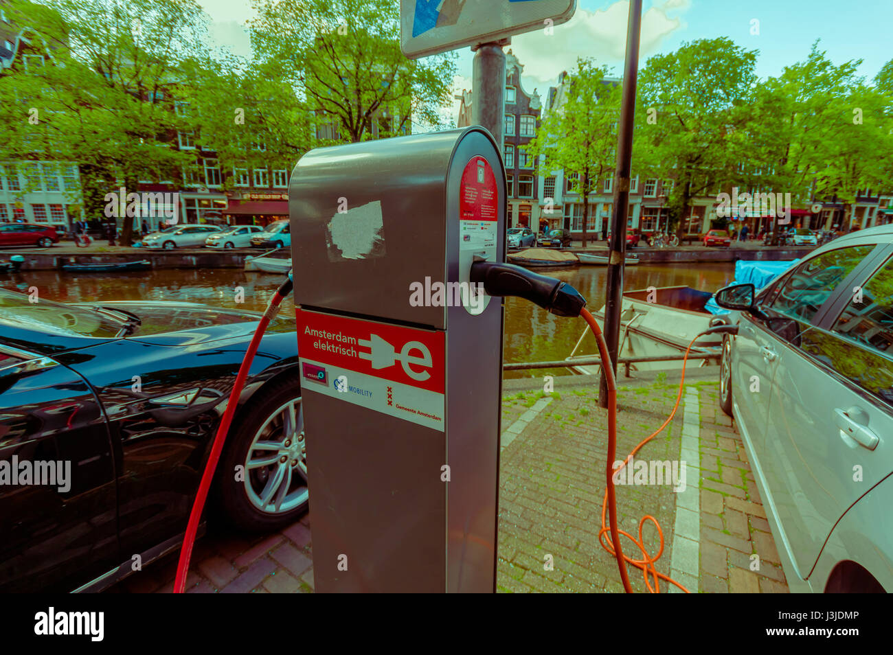 Neighbourhood charging station hi-res stock photography and images - Alamy
