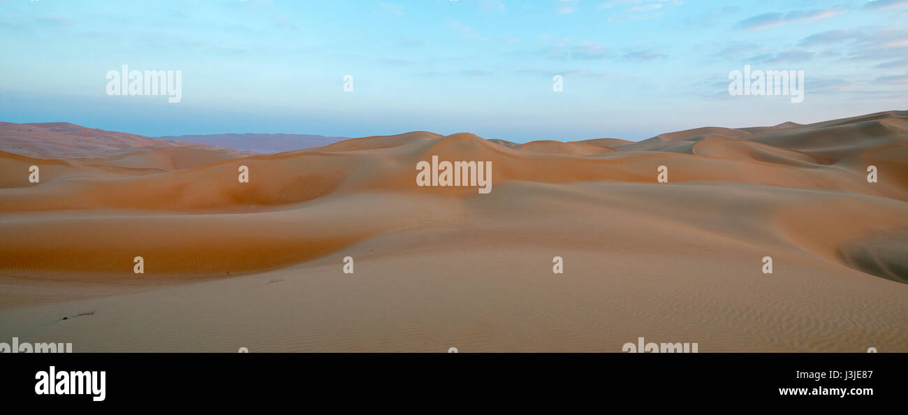 Liwa Oasis, Abu Dhabi , United Arab Emirates -, red sand dunes standing ...