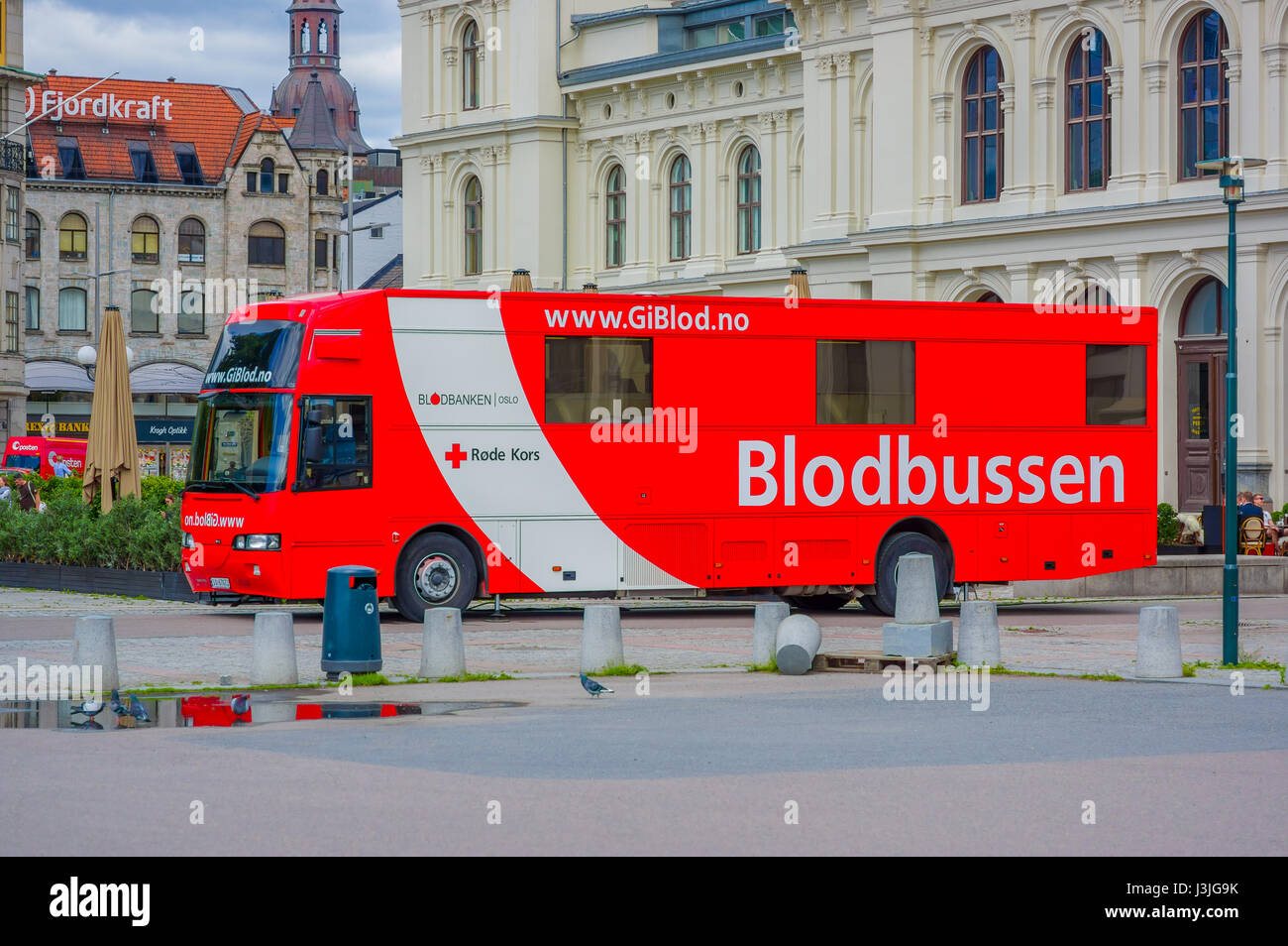 Oslo sightseeing bus hi-res stock photography and images - Alamy