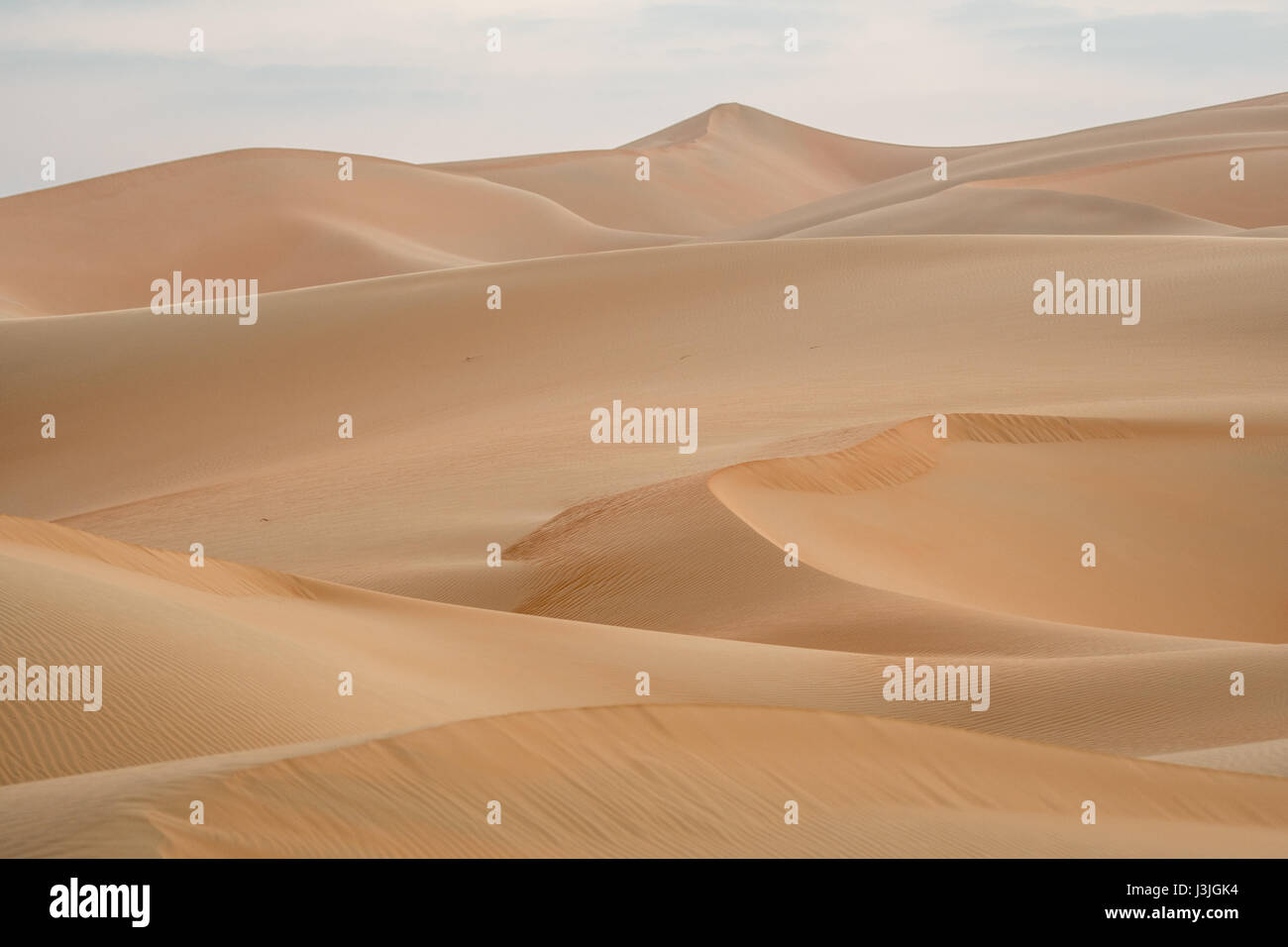 Liwa Oasis, Abu Dhabi , United Arab Emirates -i; sand dunes in desert ...