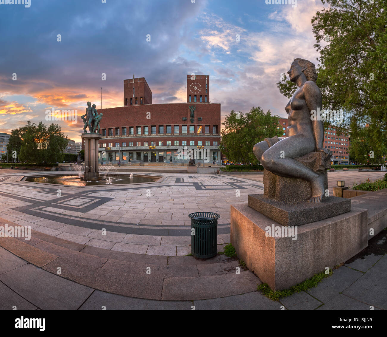 Statue town hall square oslo hi-res stock photography and images - Alamy