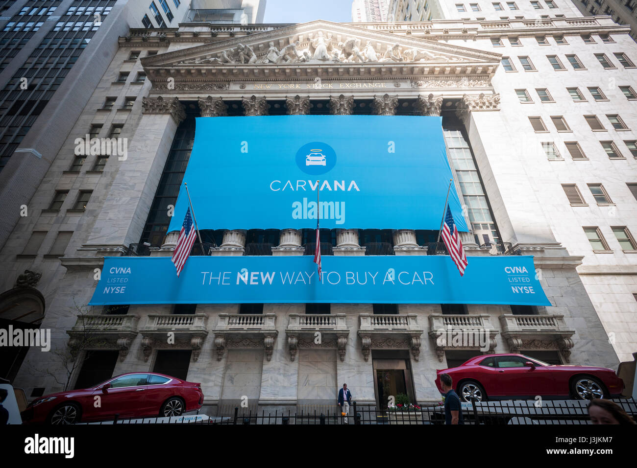 Carvana hi-res stock photography and images - Alamy