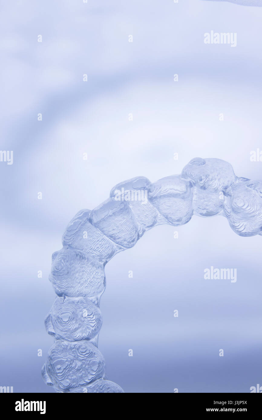 Invisible orthodontics cosmetic brackets tooth aligners plastic braces ...