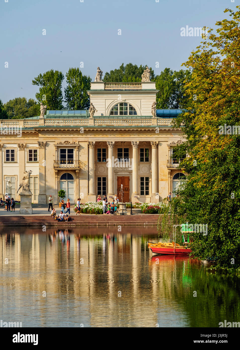Palac lazienkowski hi-res stock photography and images - Alamy