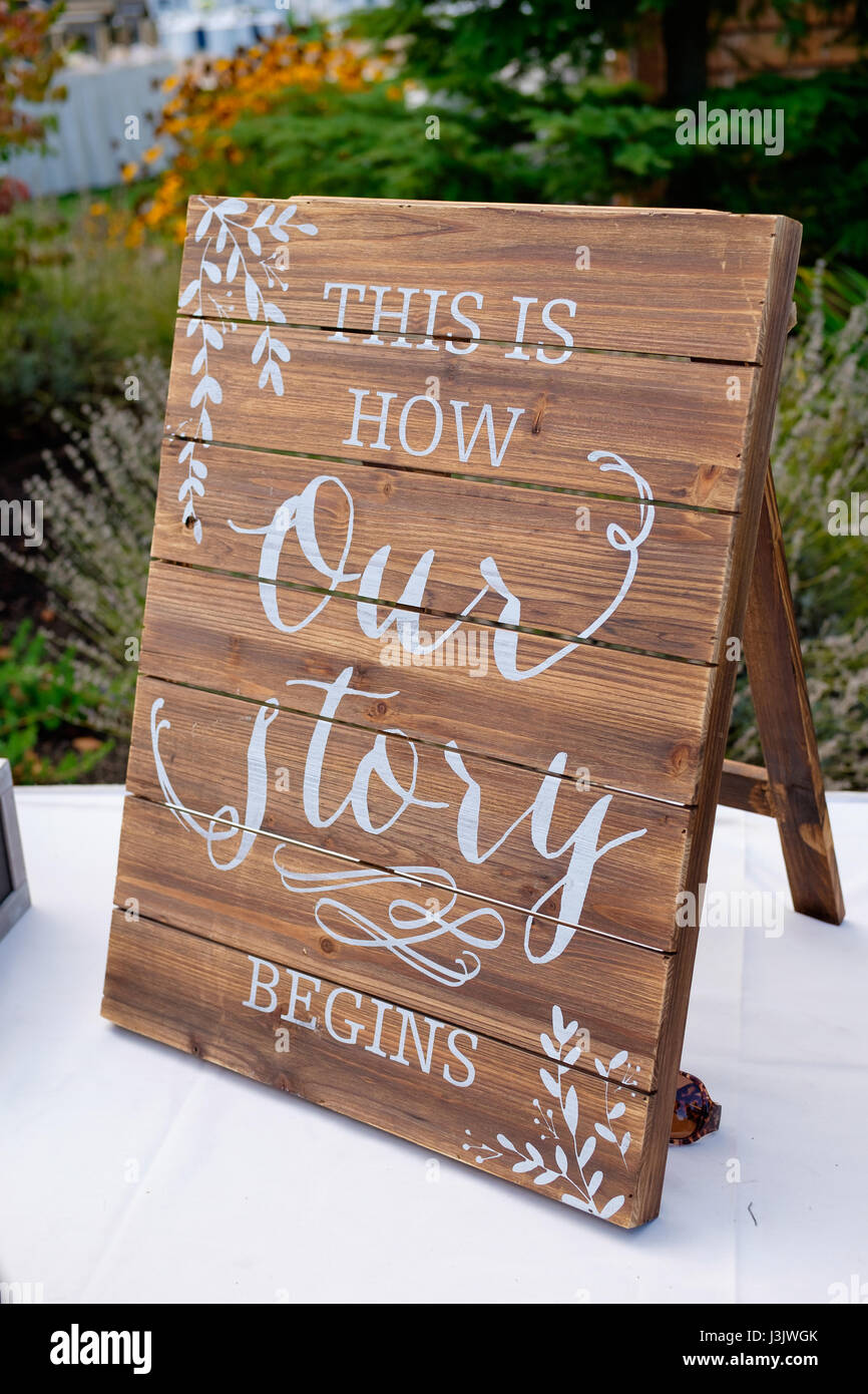 Wedding Reception Sign Decor Stock Photo - Alamy