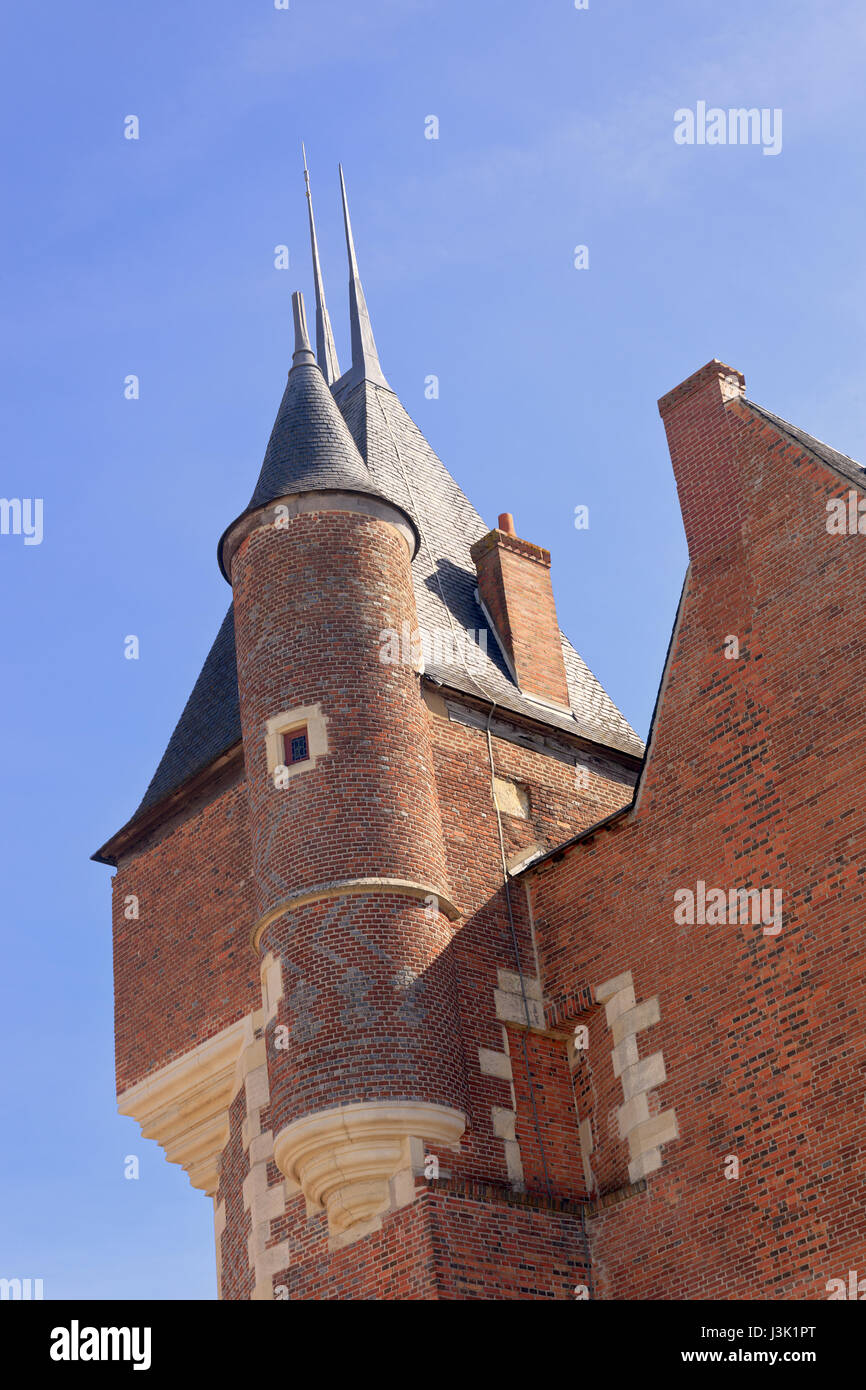 Round turrets and towers hi-res stock photography and images - Alamy