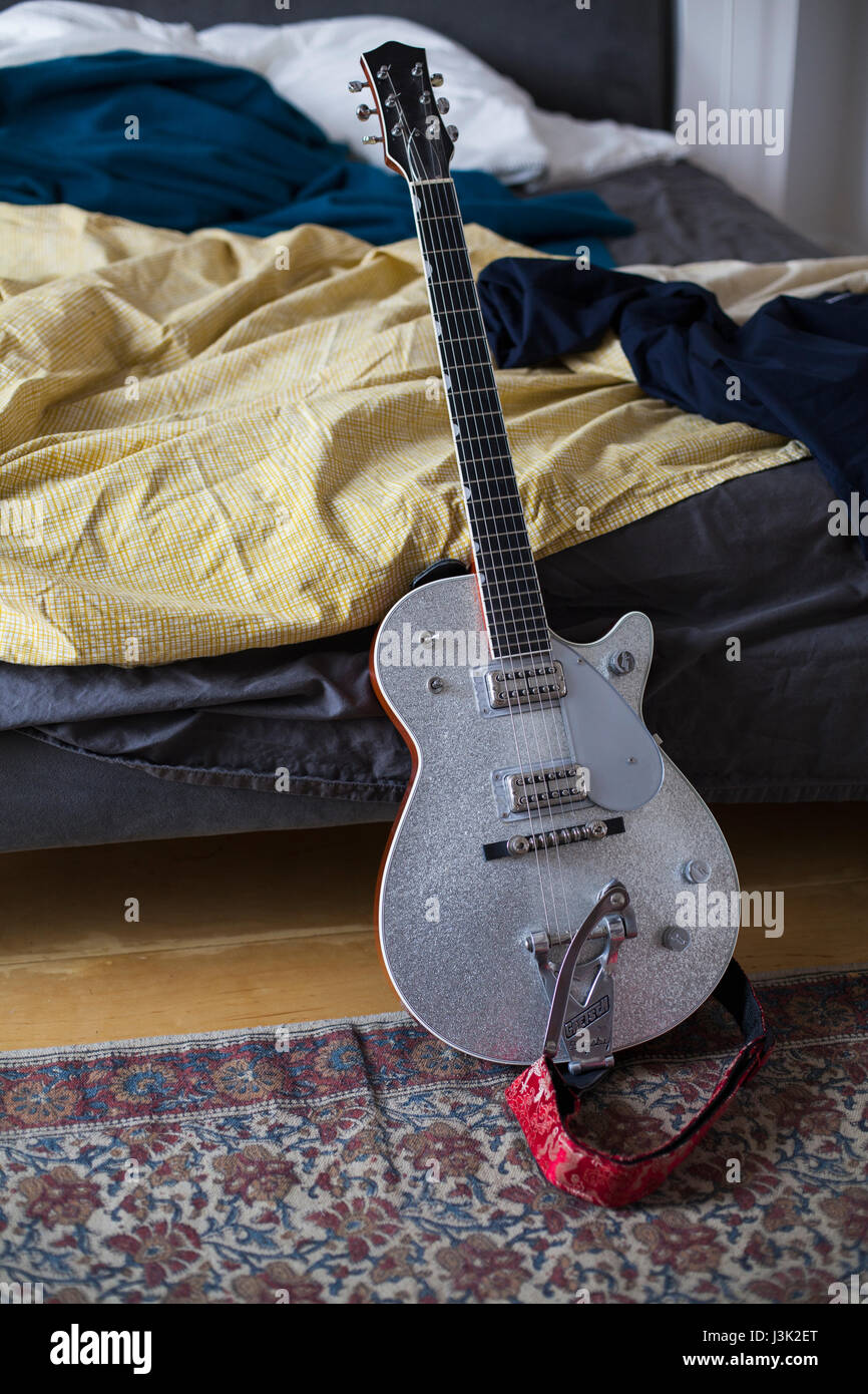 Yt music hi-res stock photography and images - Alamy