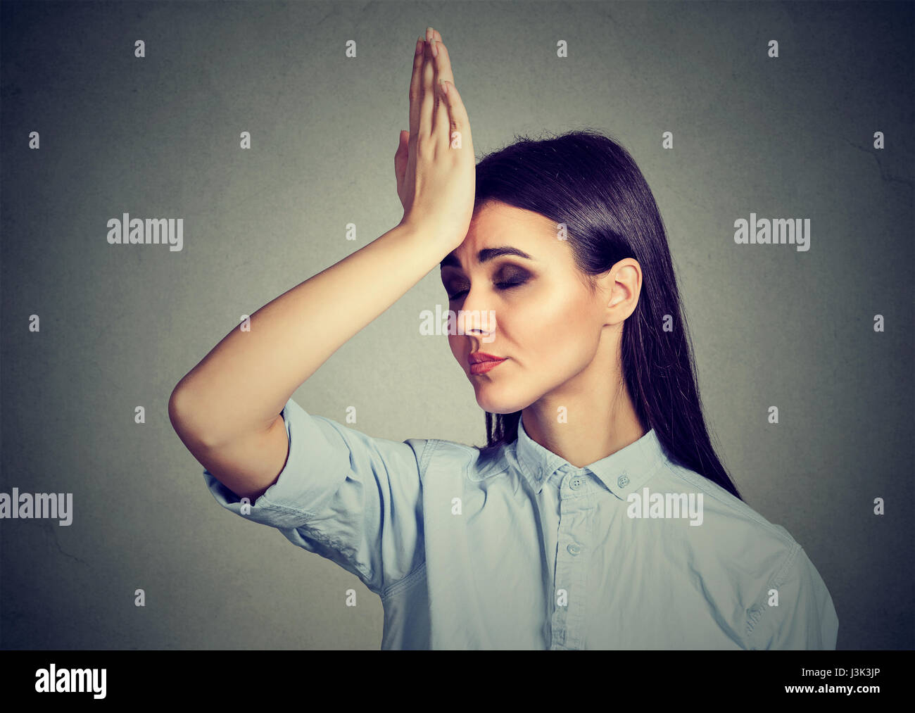Face slapping hi-res stock photography and images - Alamy
