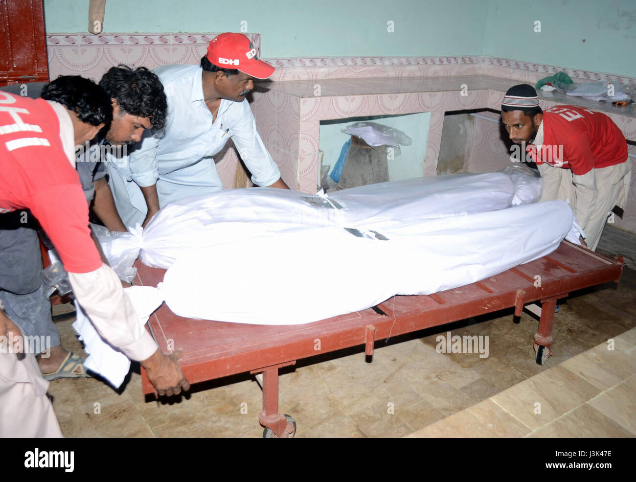 Hala naka hi-res stock photography and images - Alamy