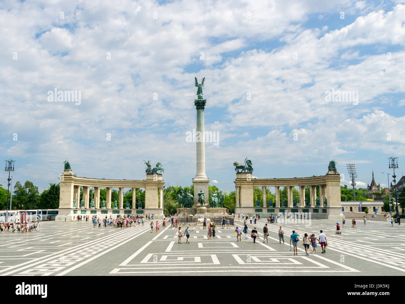 Many tourists gather in the landmark square Heroes' Square in the ...