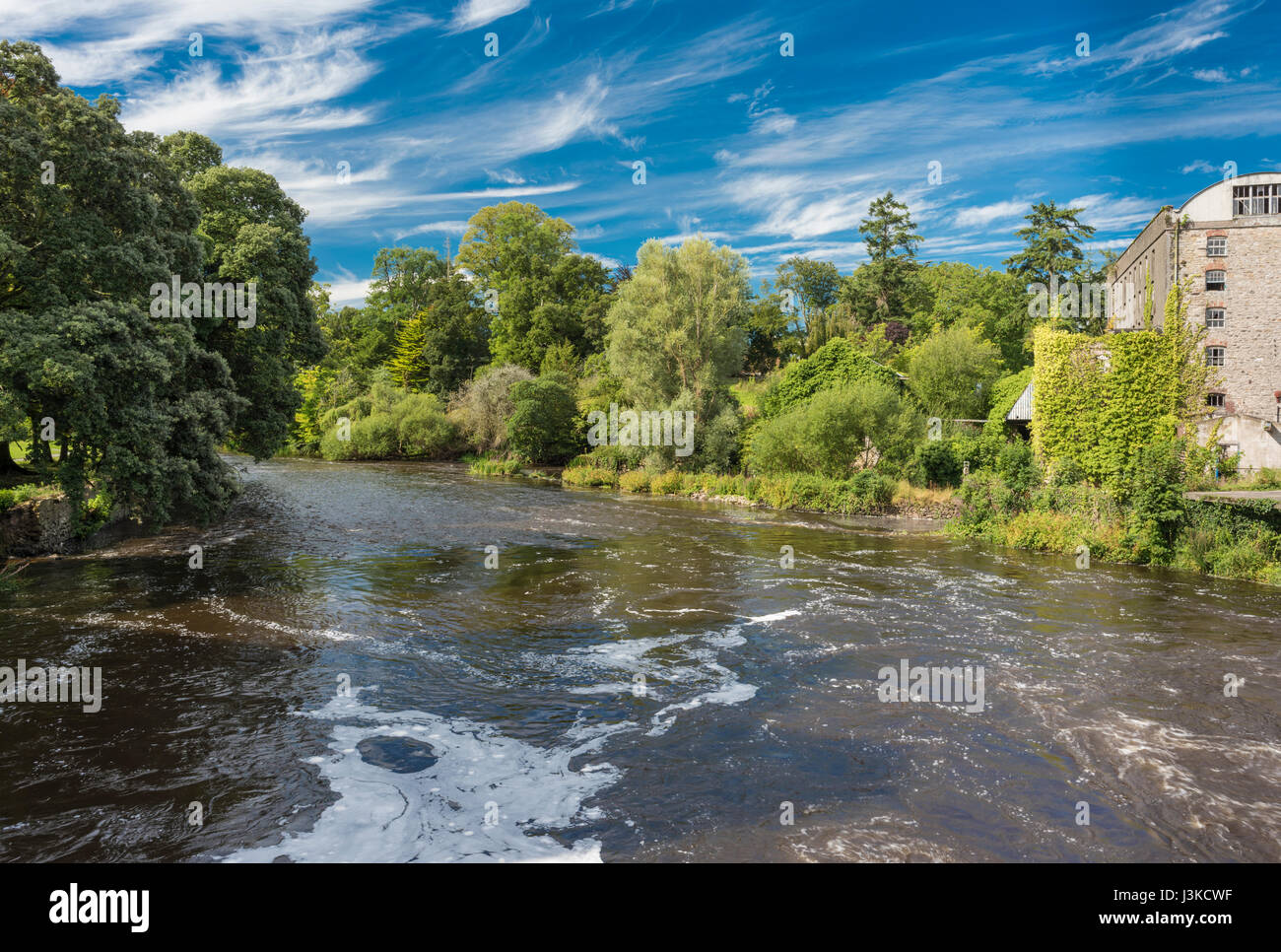The River Suir flowing through the town of Cahir, County Tipperary ...