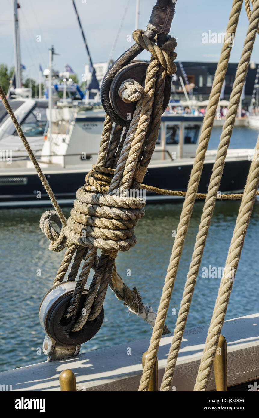 Rigging on the deck of an old sailing ship Stock Photo - Alamy