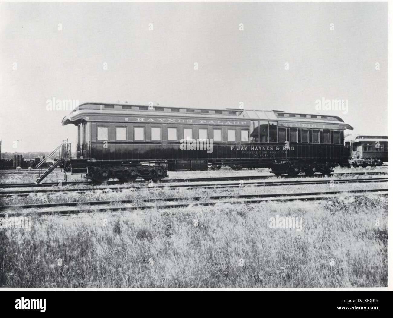 The 1891 Haynes Palace Studio Car was a luxury automobile designed by ...