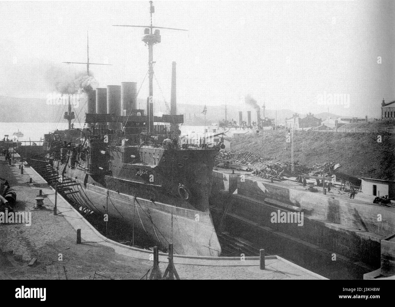 Gromoboy was a Russian torpedo boat that operated during the early 20th ...