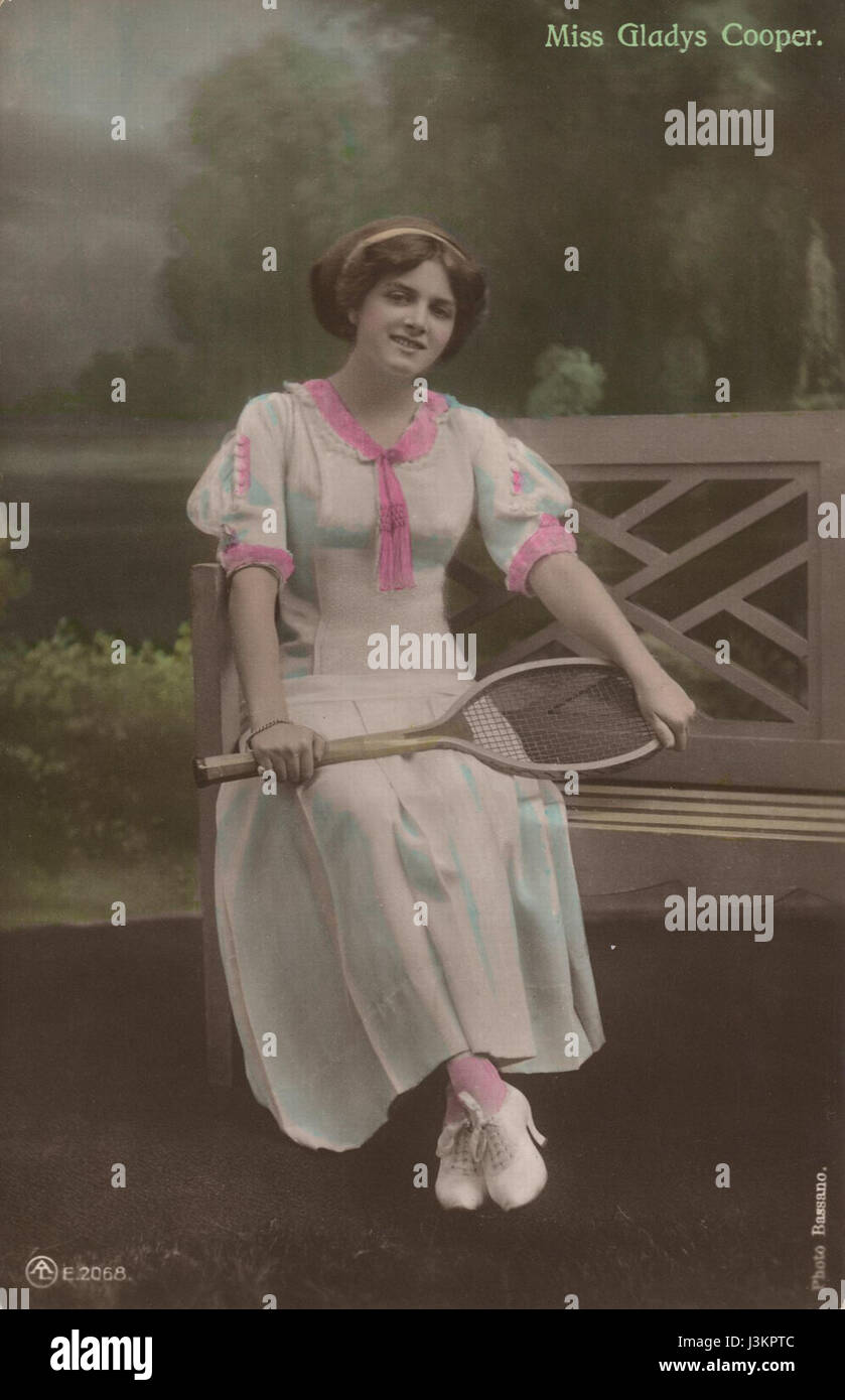 Gladys cooper hi-res stock photography and images - Alamy