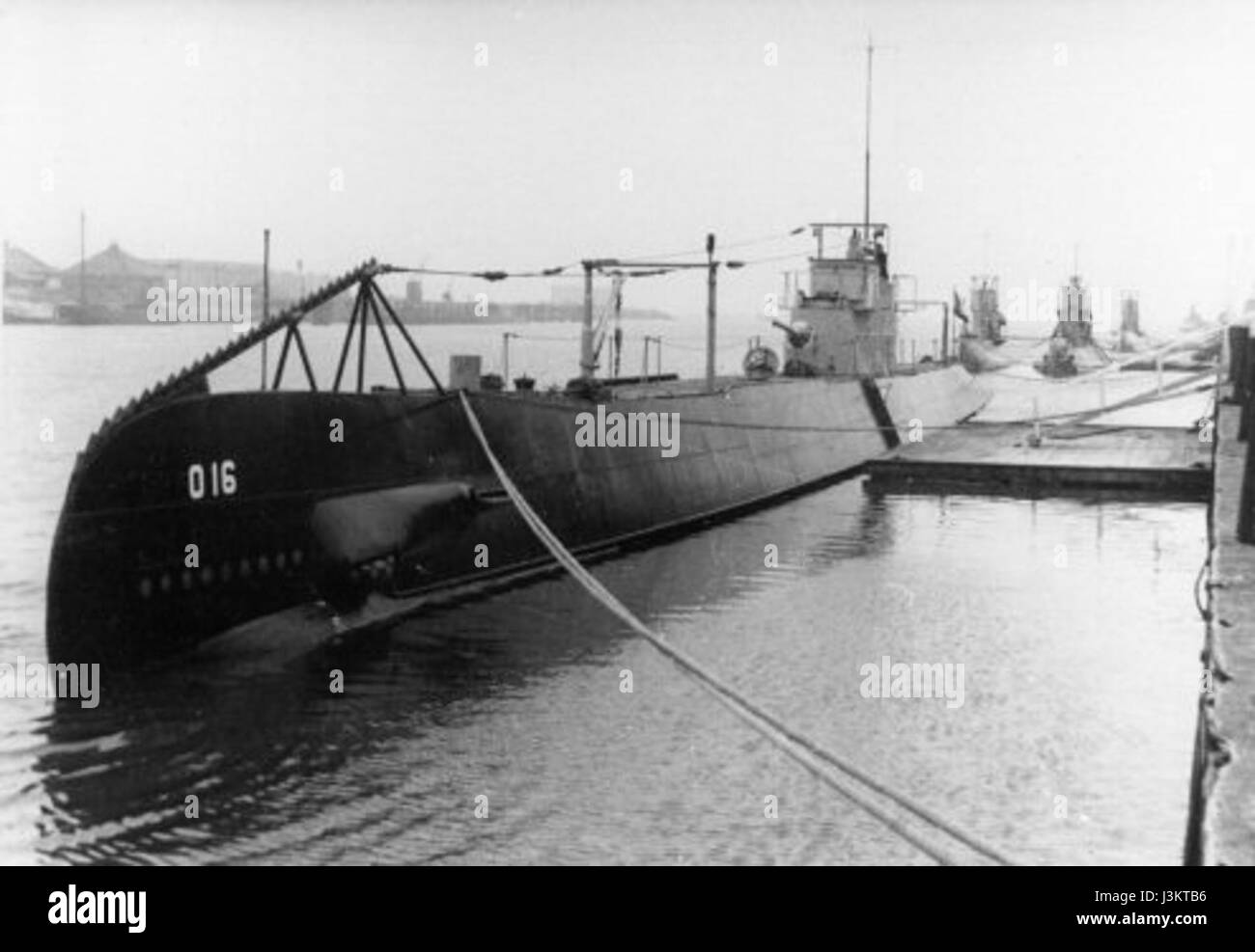 The HNLMS O 16 was a Dutch submarine during World War II, used by the ...