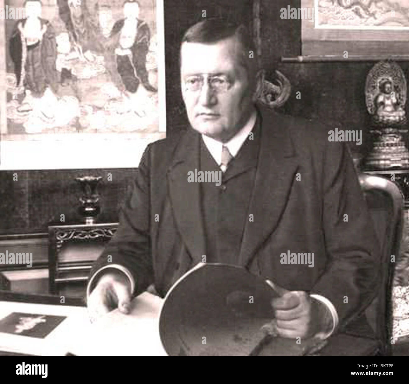 Historical study tools hi-res stock photography and images - Alamy