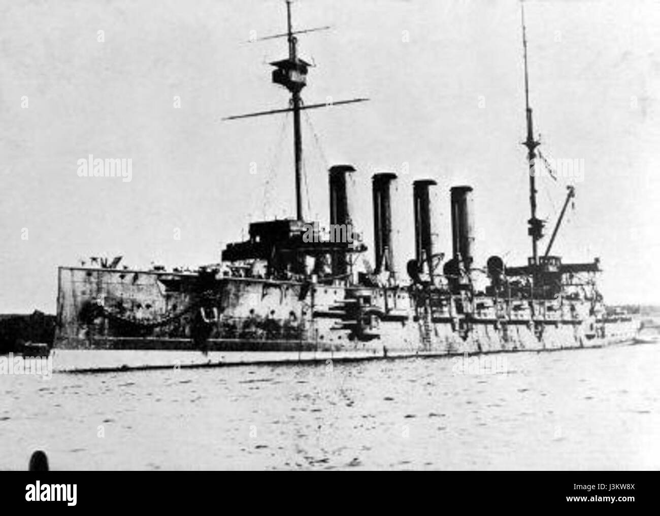 HMCS Niobe was a historical Canadian warship that served in the early ...