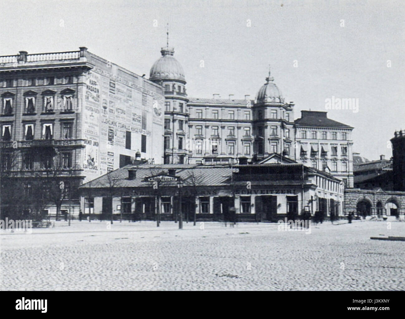 Ladan hi-res stock photography and images - Alamy