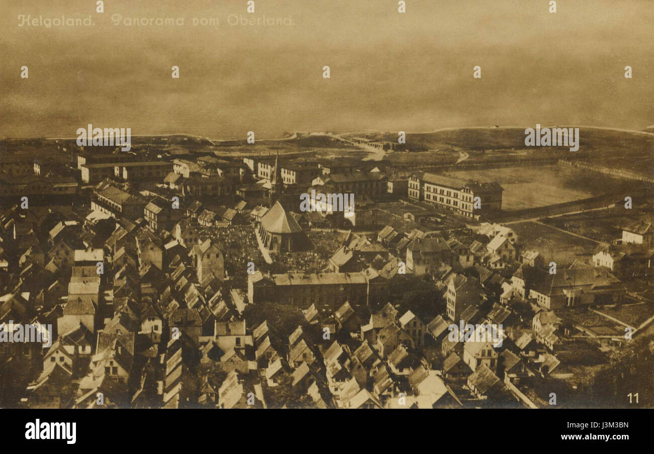 A postcard image labeled 'Helgoland Postkarte 004', depicting a scene ...