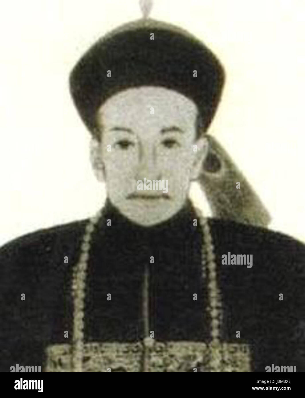 Heshen was a powerful official during the Qing dynasty in China ...