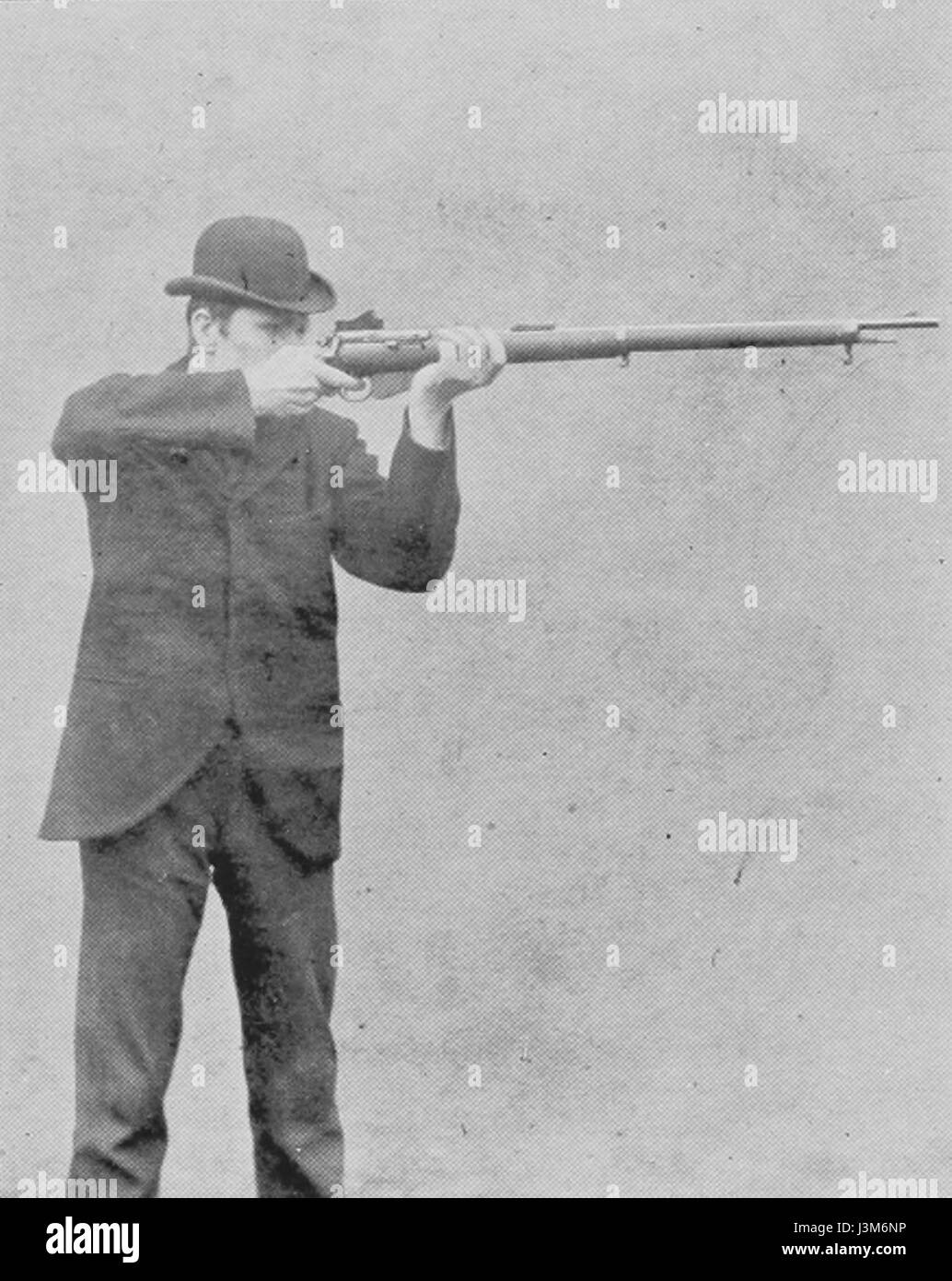 The Howard Grubb Reflexvisier 11 is a specialized optical device ...