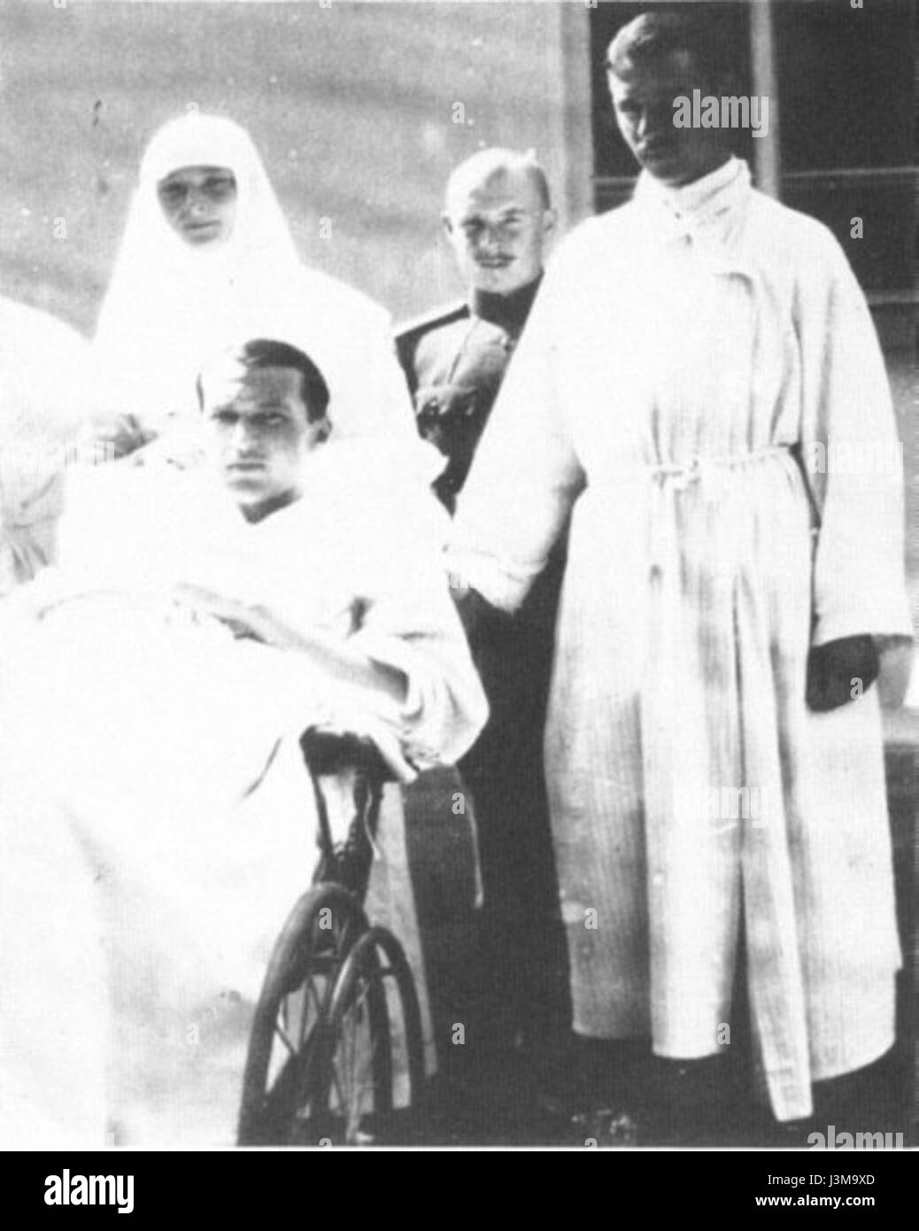 Photograph of Grand Duchess Tatiana Nikolaevna of Russia with Dmitri ...