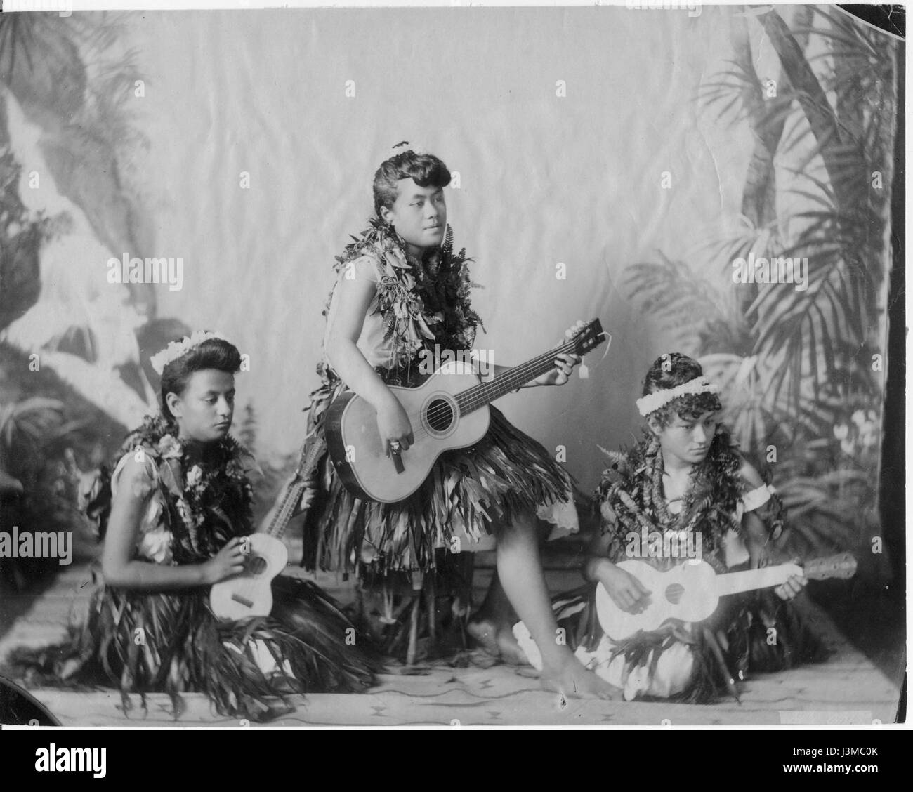 6 dancers hi-res stock photography and images - Alamy