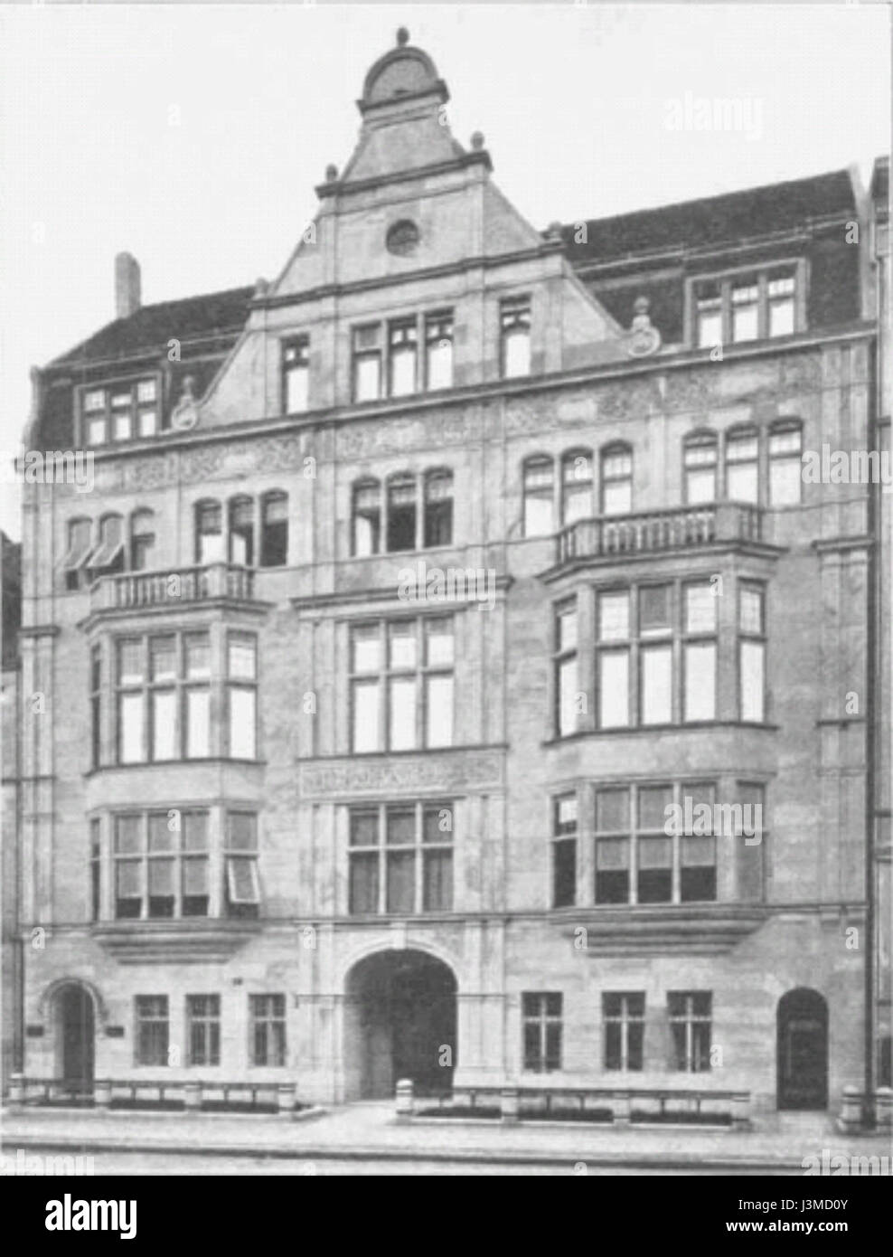 Early 20th century architecture hi-res stock photography and images - Alamy
