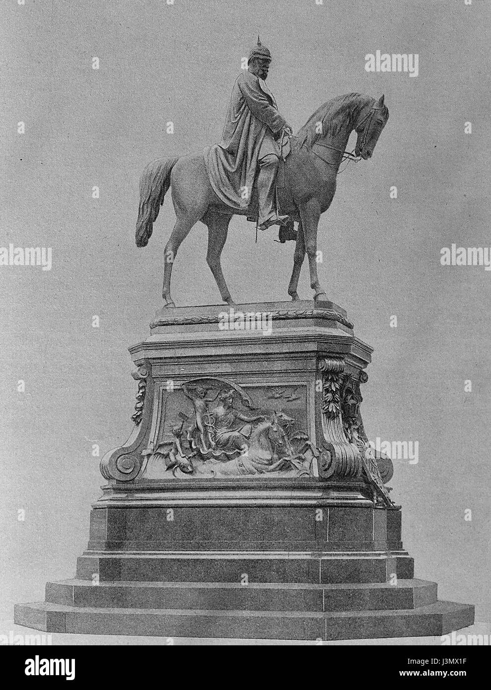 Hamburg kaiser wilhelm i denkmal hi-res stock photography and images ...