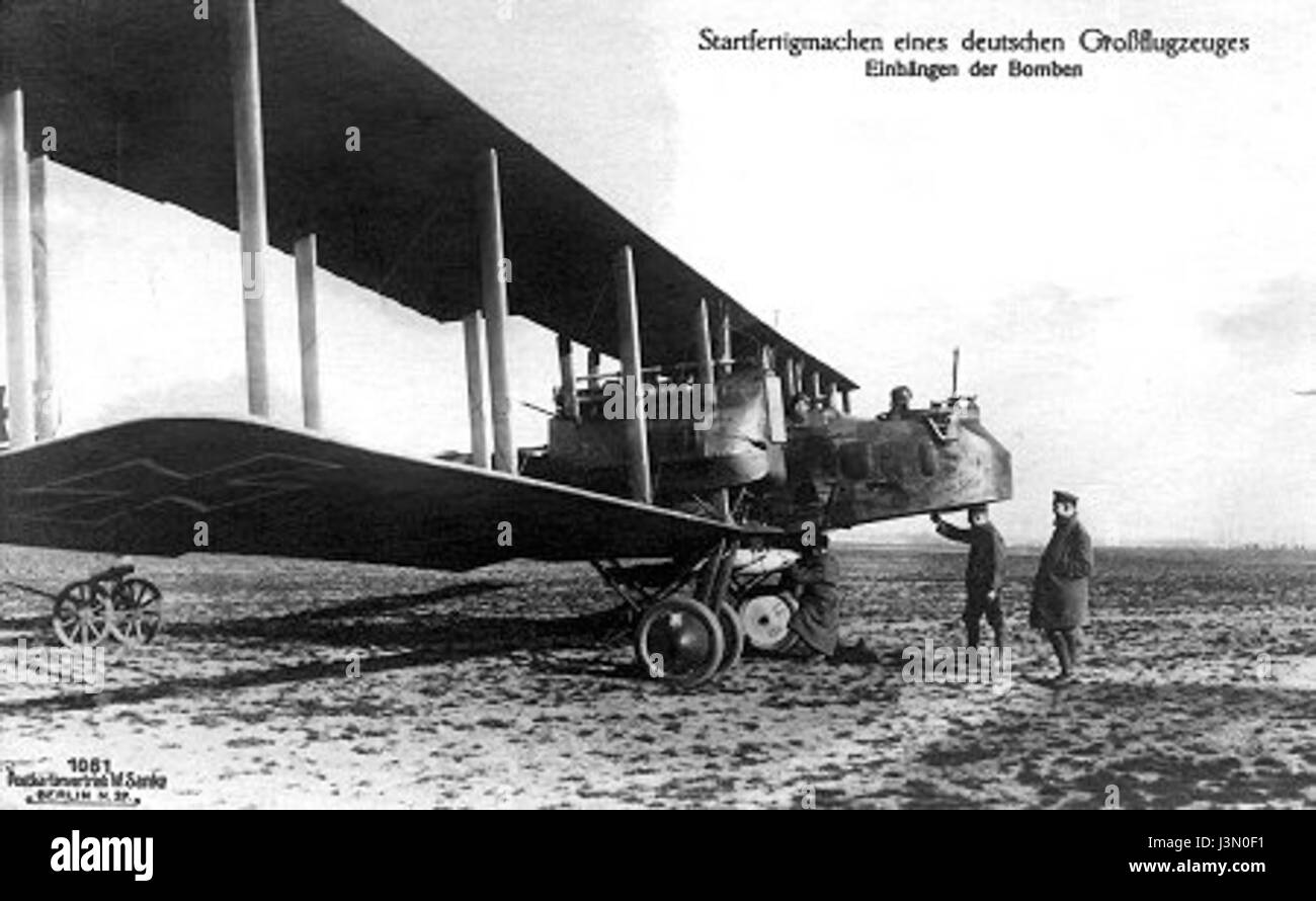 The Gotha G5 was a German biplane used during World War I, known for ...