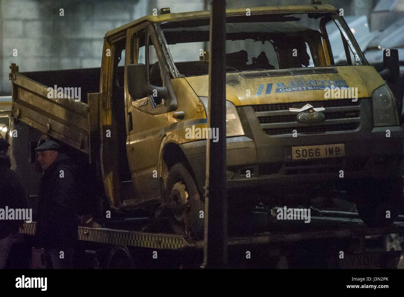 Filming of 'Avengers: Infinity War' on the Royal Mile in Edinburgh ...