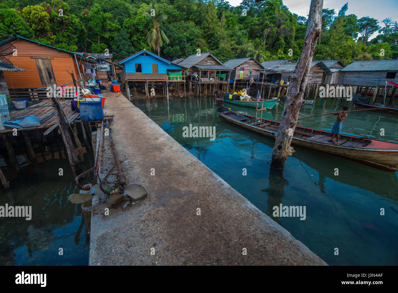 Moken village hi-res stock photography and images - Alamy