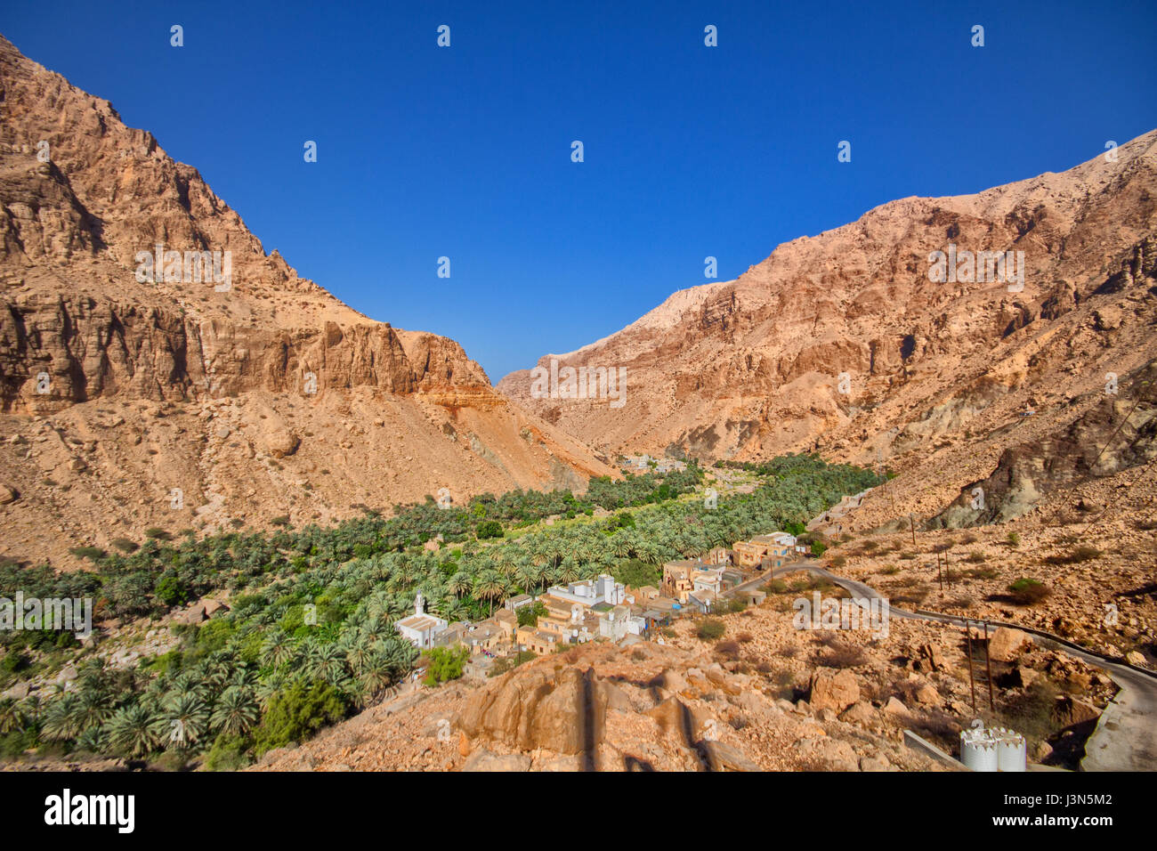 Wadi Tiwi - The village and dates palm tree plantations - Ash Sharqiyah ...