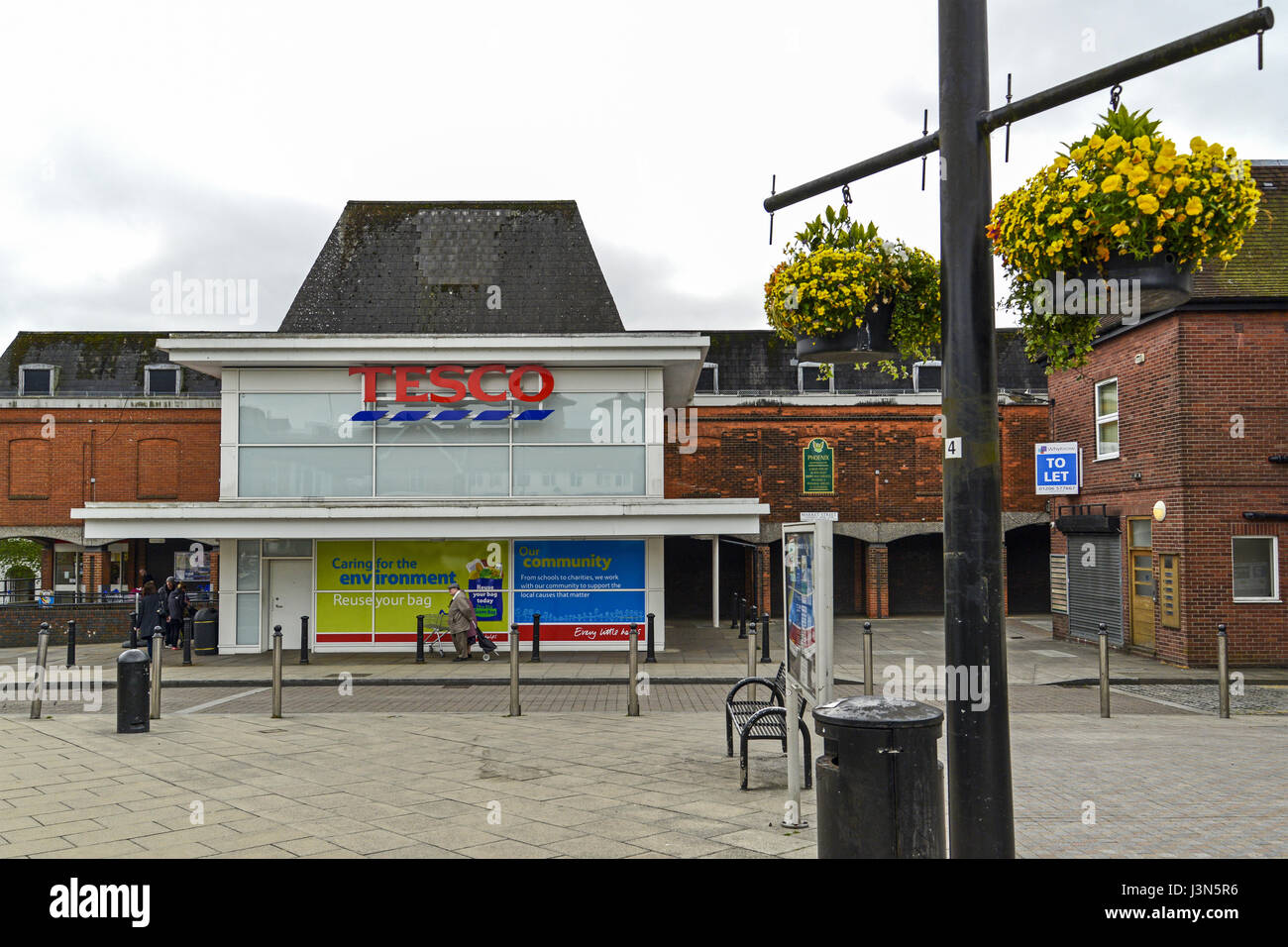 Tesco Baskets High Resolution Stock Photography and Images - Alamy