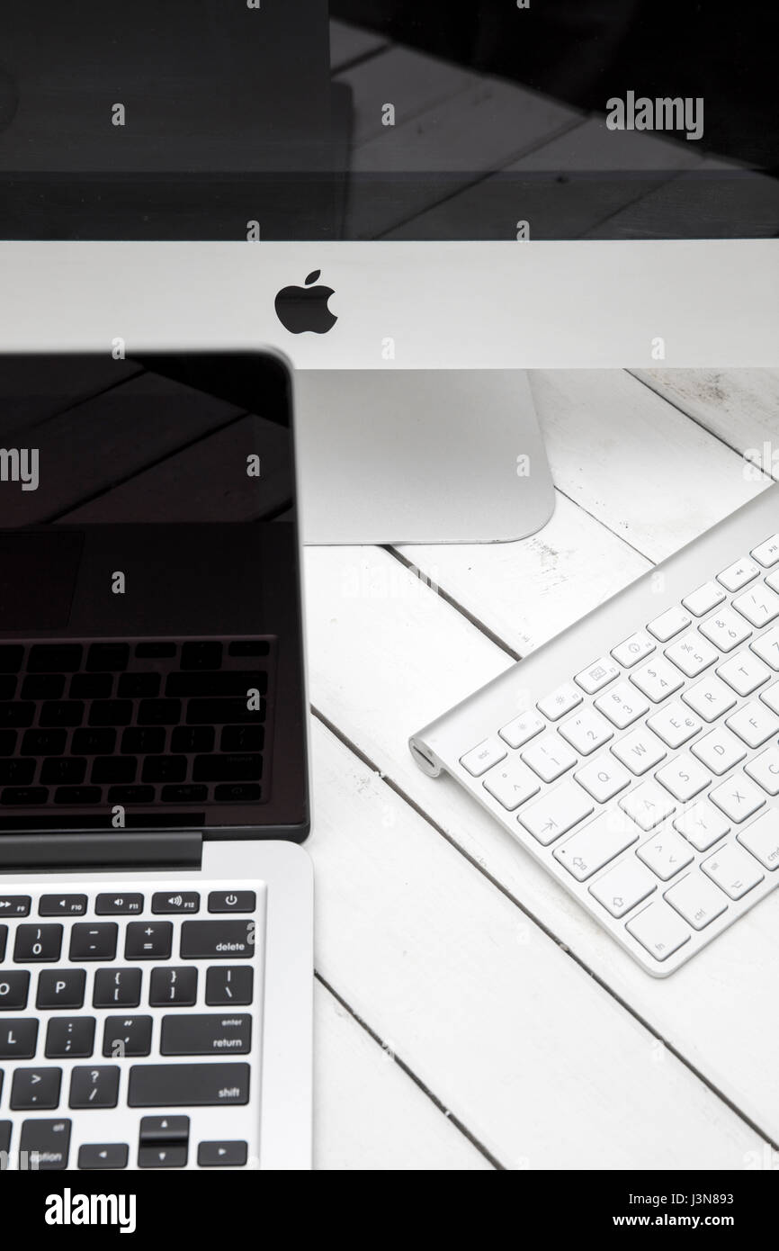 Digital work hi-res stock photography and images - Alamy