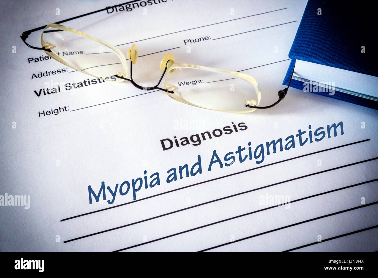 Compound myopic astigmatism hi-res stock photography and images - Alamy