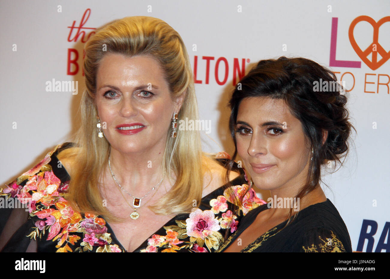 Bevely Hills, Ca. 5th May, 2017. Nancy Davis, Jamie-Lynn Sigler, At ...