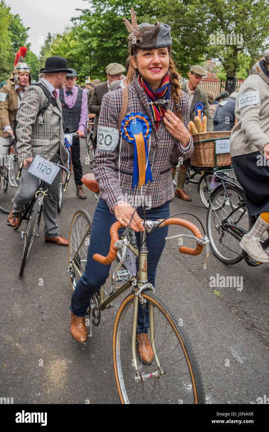 London, UK. 6th May, 2017. The Tweed Run - a group bicycle ride through ...