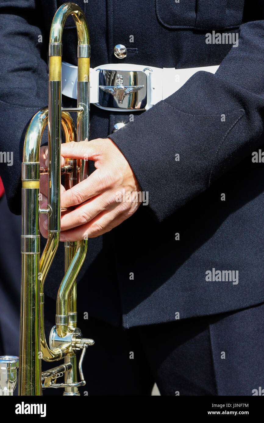 Paras logo hi-res stock photography and images - Alamy