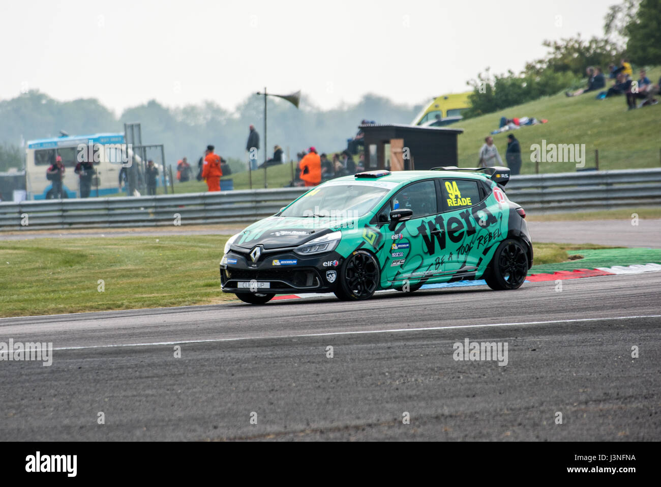 Hampshire, UK. 6th May, 2017. Thruxton Race Circuit and Motorsport ...