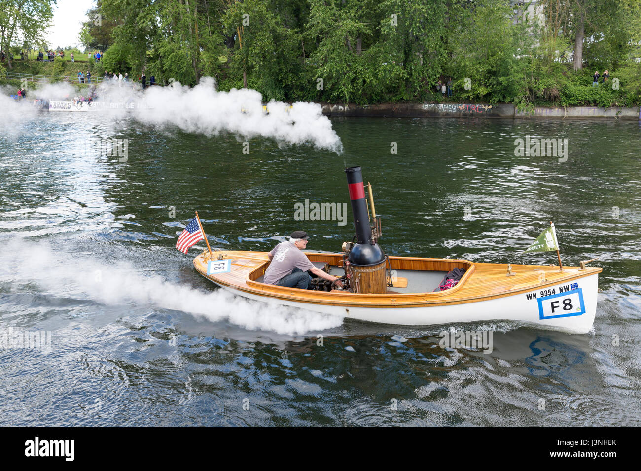 Opening day boating parade seattle hi-res stock photography and images ...