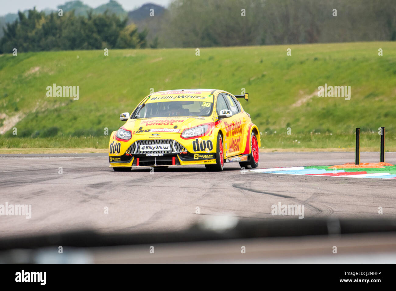 Hampshire, UK. 6th May, 2017. Thruxton Race Circuit and Motorsport ...